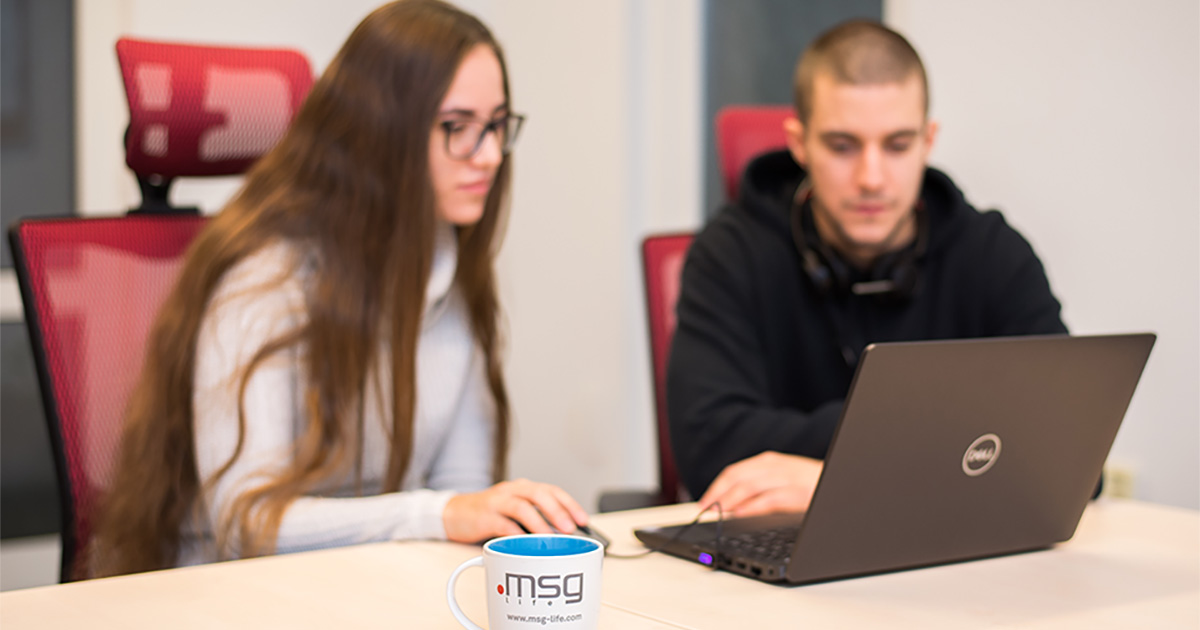 Koľko zarába IT tester a benefity práce testera – msgtester.sk